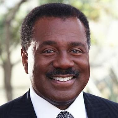 Marc Brown (Reporter) ABC 7, Bio, Age, Height, Wife, & Net Worth