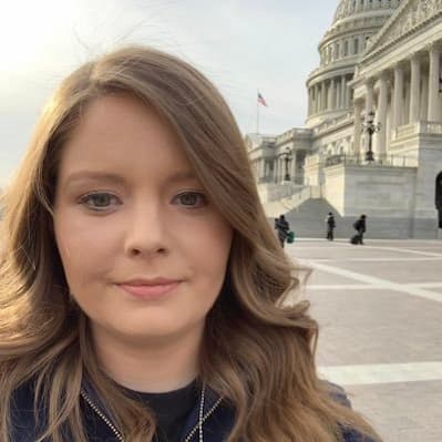 Clare Foran CNN, Bio, Age, Height, Husband, Salary, & Net Worth