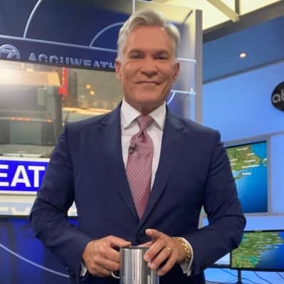 Sam Champion ABC, Bio, Age, Gay, First Wife, House & Net Worth